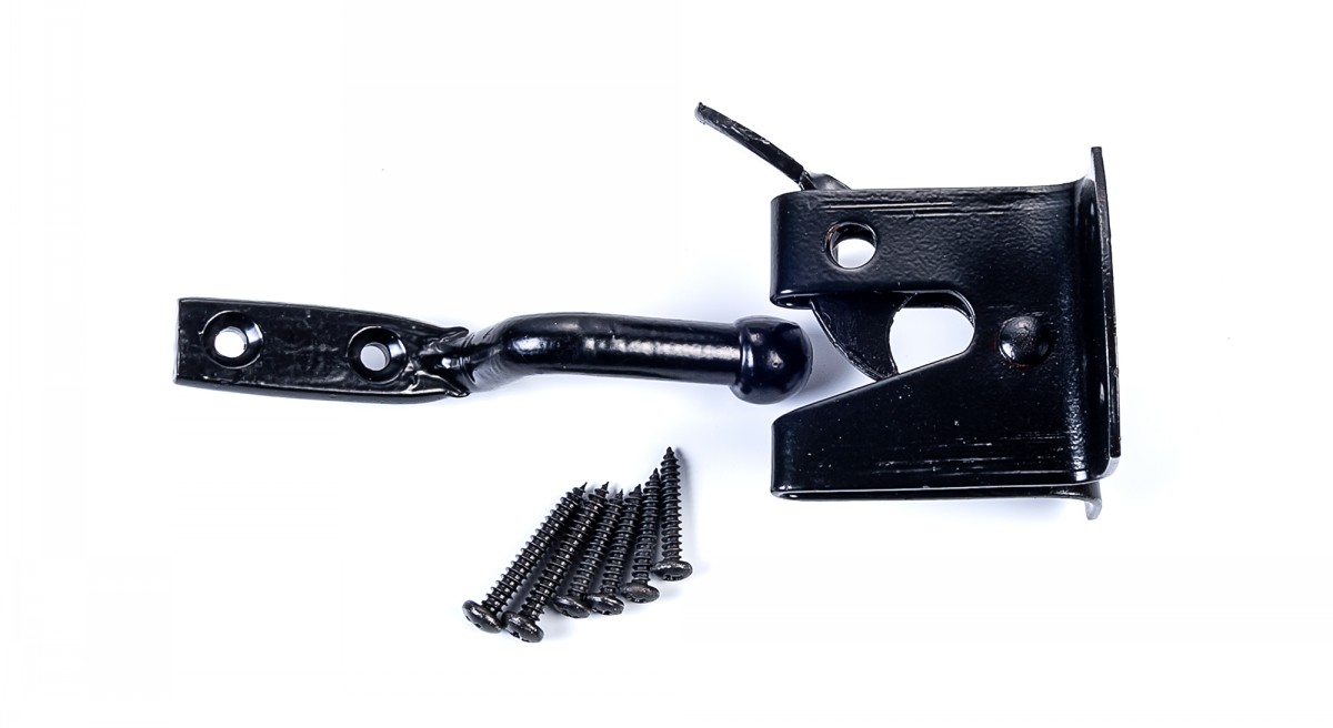 Large Auto Gate Catch Black | Earnshaws Fencing Centres