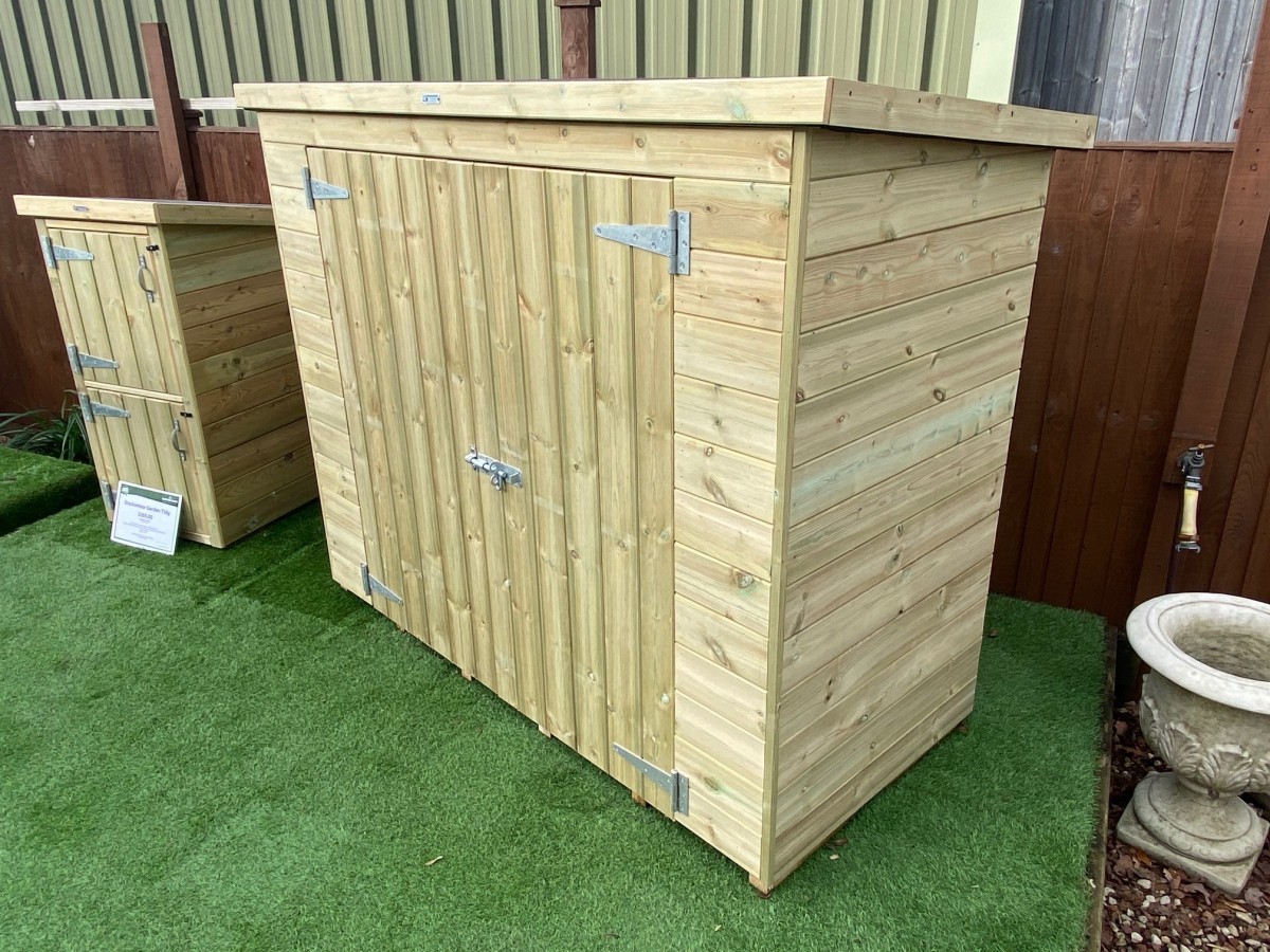 Stocksmoor Garden Store | Earnshaws Fencing Centres