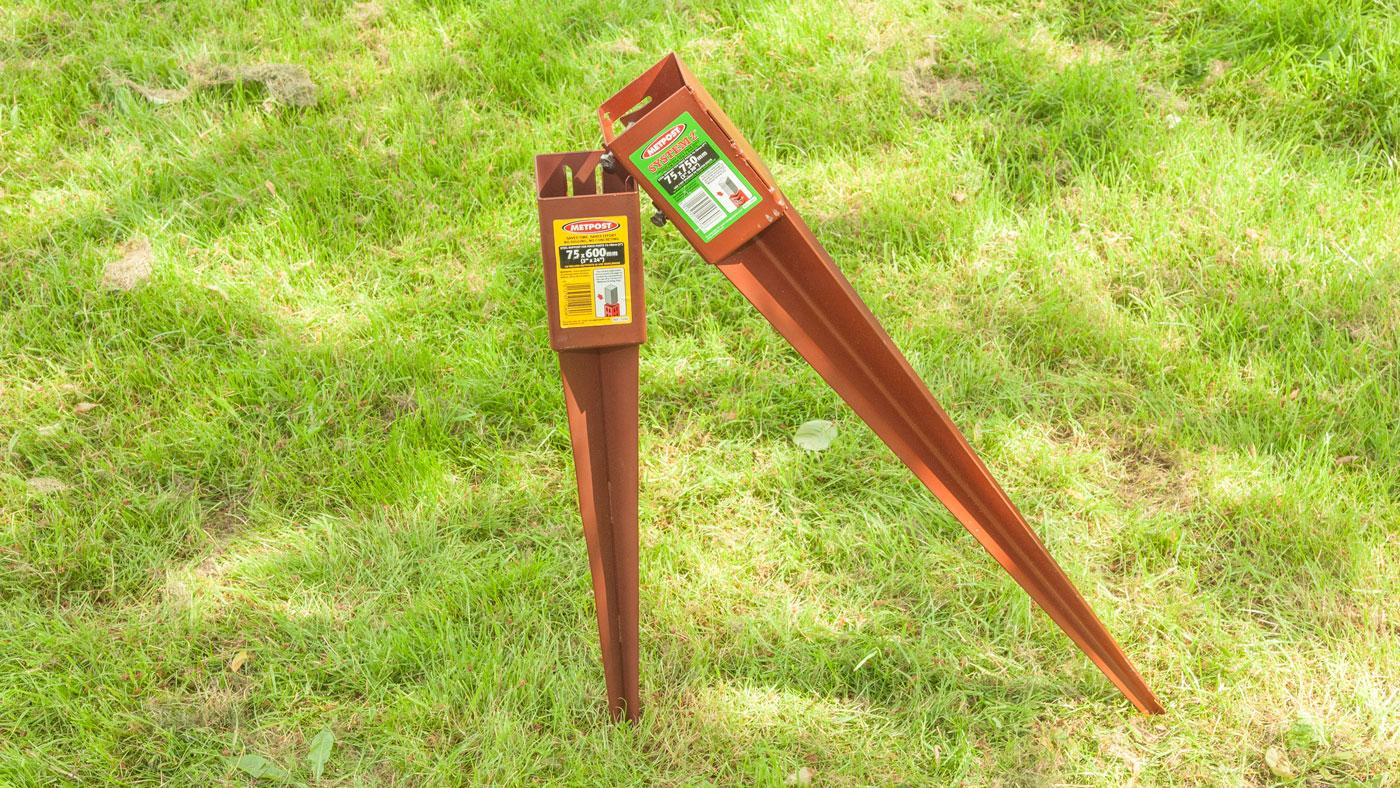 Metpost Spikes - Earnshaws Fencing Centres